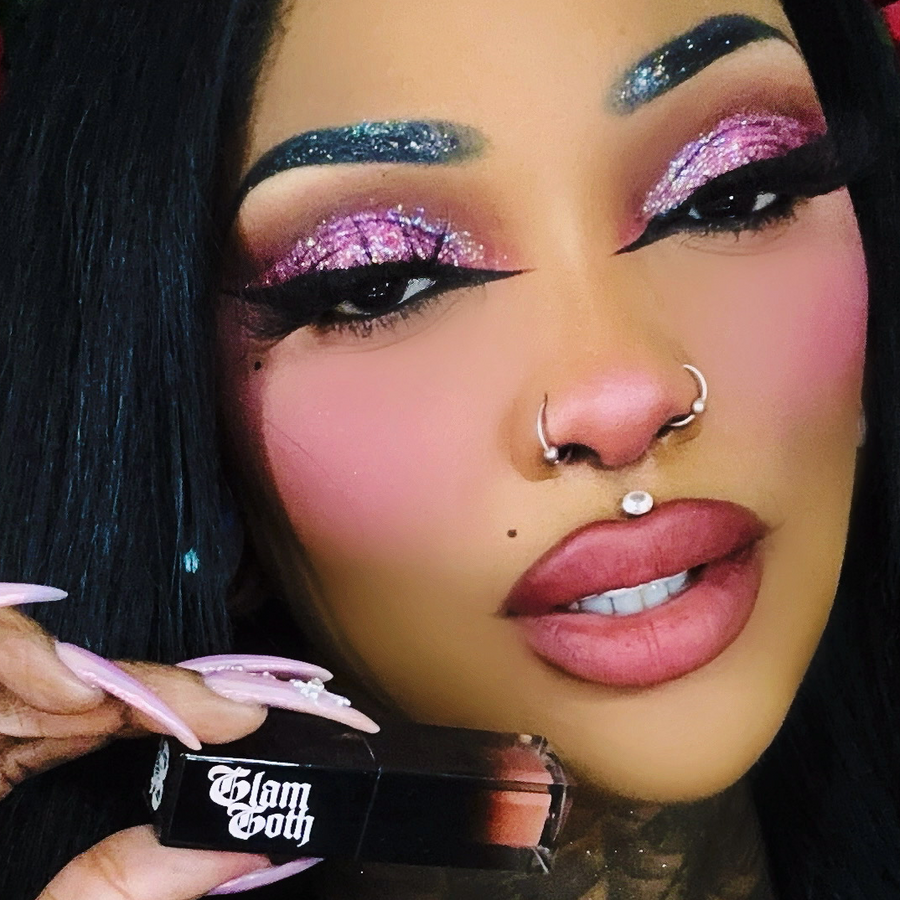 LIPS – Glam Goth Beauty